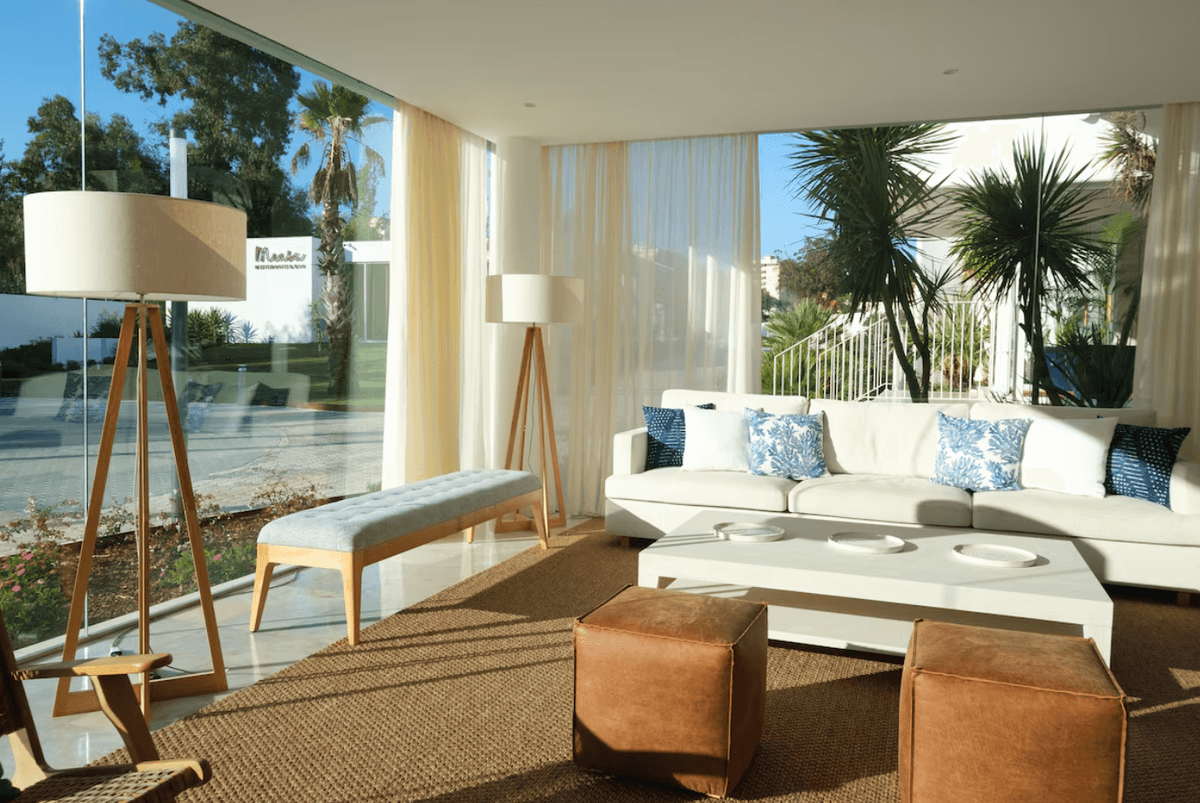 MALIBU FOZ HOTEL - La Maison Younan